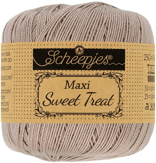 Scheepjes Maxi Sweet Treat 406 Soft Beige | Wolplein.nl