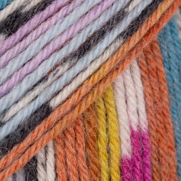 Drops Fabel Print 923 Country Fair | Wolplein.nl
