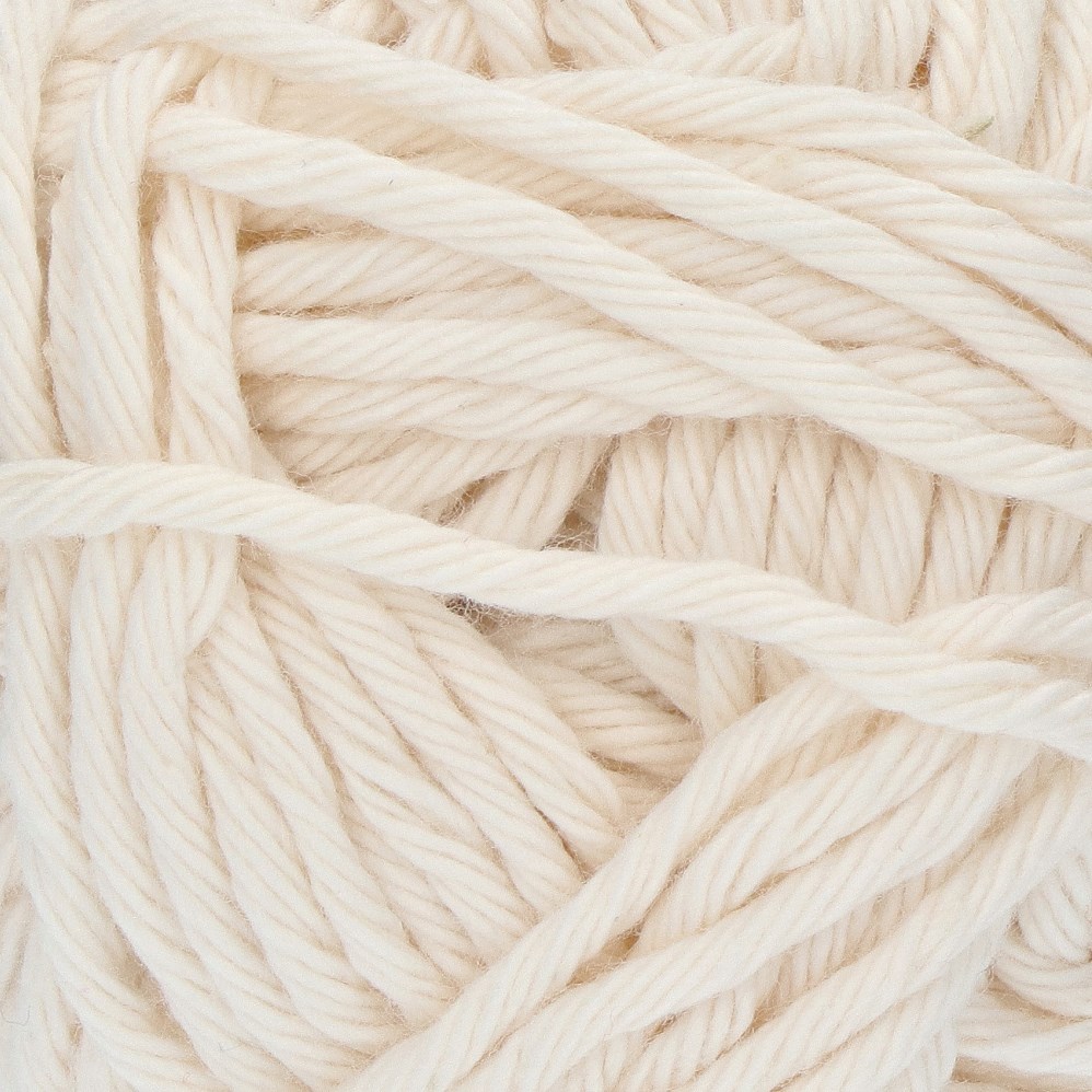 Yarn and Colors Epic 002 Cream | Wolplein.nl